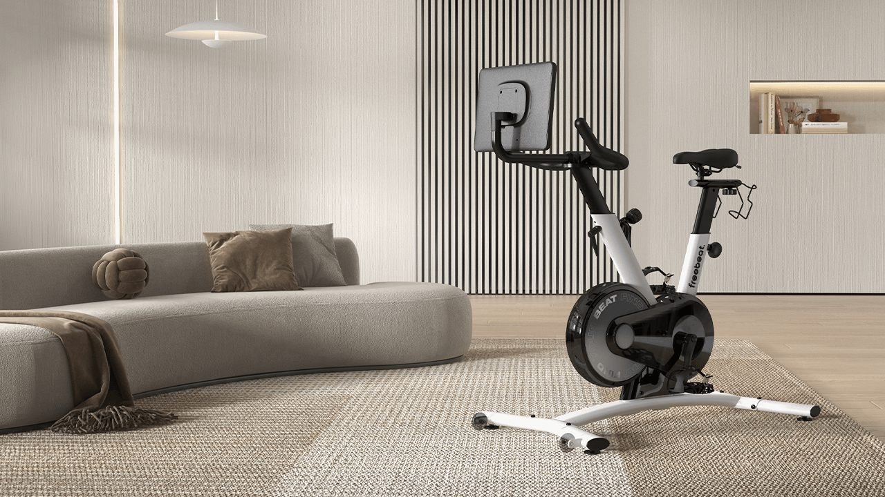 How To Transform Your Home Workouts With an Indoor Bike – freebeat
